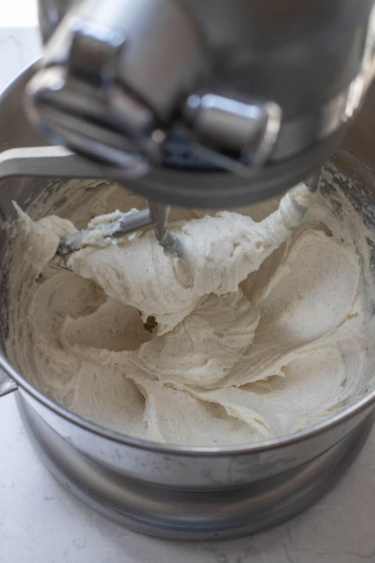 Moist Vanilla Bean Cupcakes with Sour Cream - Bakes by Brown Sugar