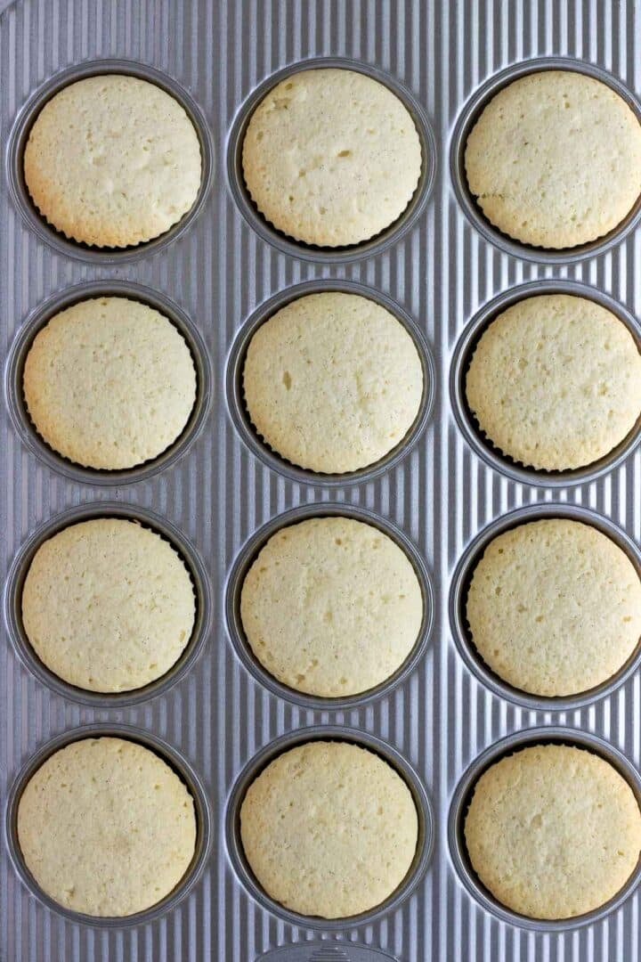 Moist Vanilla Bean Cupcakes with Sour Cream - Bakes by Brown Sugar